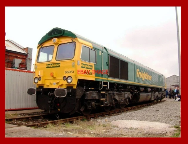 PHOTO CLASS 66 Loco No 66951 £1.65 - PicClick UK