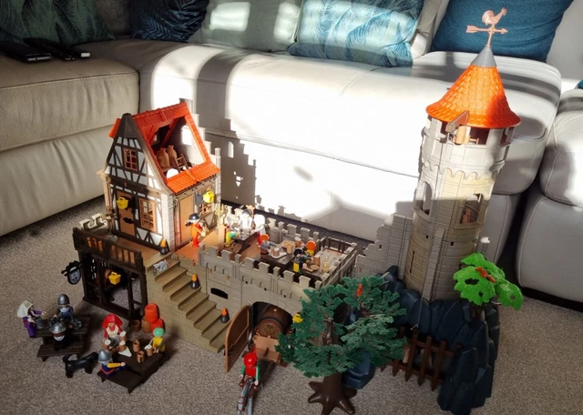 PLAYMOBIL VINTAGE CUSTOM made Extra Large TOWER TAVERN in Fantastic ...