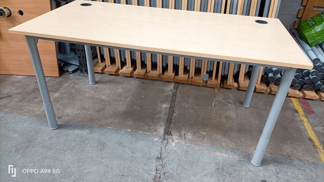 KINNARPS SERIES E-ONE office desk 160cm manual adjust legs 83cm - 103cm ...