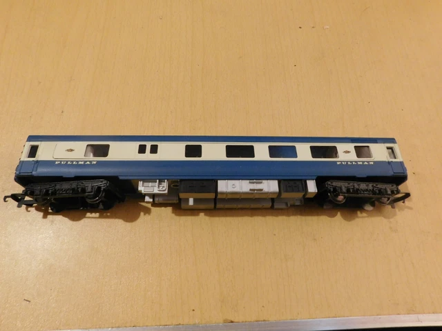 TRI-ANG CONVERSION BLUE Pullman Kitchen Car in good playworn condition ...