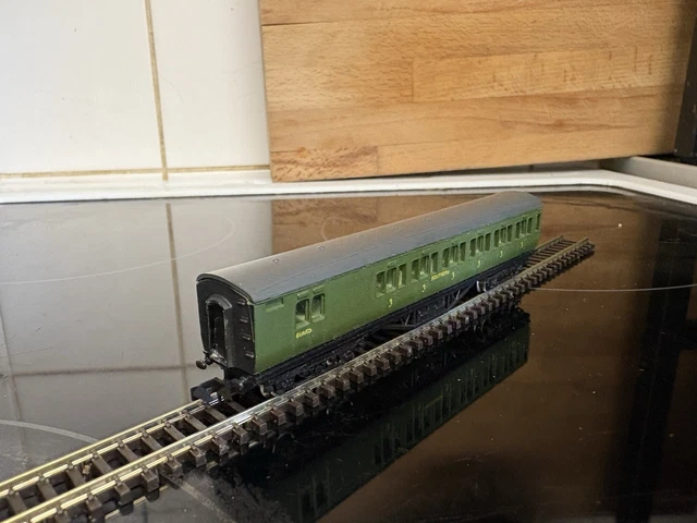 SOUTHERN MAUNSELL 3RD class Green Mainline corridor N gauge Brake coach ...