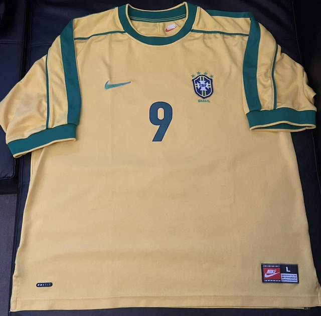BRAZIL - ORIGINAL football shirt - 1998 / 2000 - Large - Ronaldo 9 £70. ...