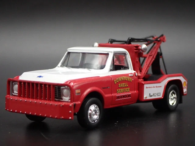 1972 CHEVROLET C30 Dually Wrecker Tow Truck Shell 1:64 Scale Diecast ...