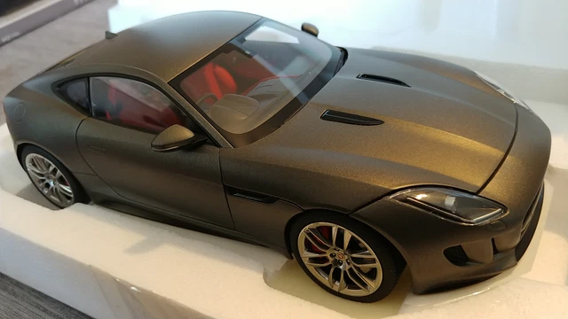 1/18 - JAGUAR F-Type R - Gris Mat/Int.noir+Rouge - 2015 - Autoart EUR ...