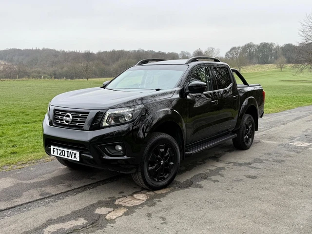 2020 NISSAN NAVARA Double Cab Pick Up N-Guard 2.3dCi 190 TT 4WD Auto ...