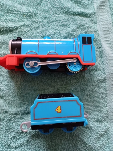 THOMAS THE TANK engine - GORDON & TENDER Motorised Trackmaster Train £11.12 - PicClick UK