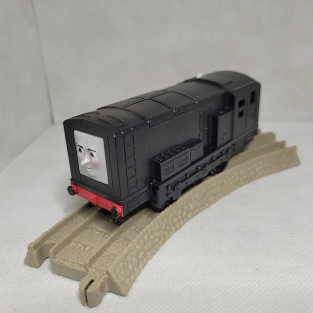 THOMAS & FRIENDS Trackmaster Motorised Tired Diesel (BDP10) (2013) (Not ...