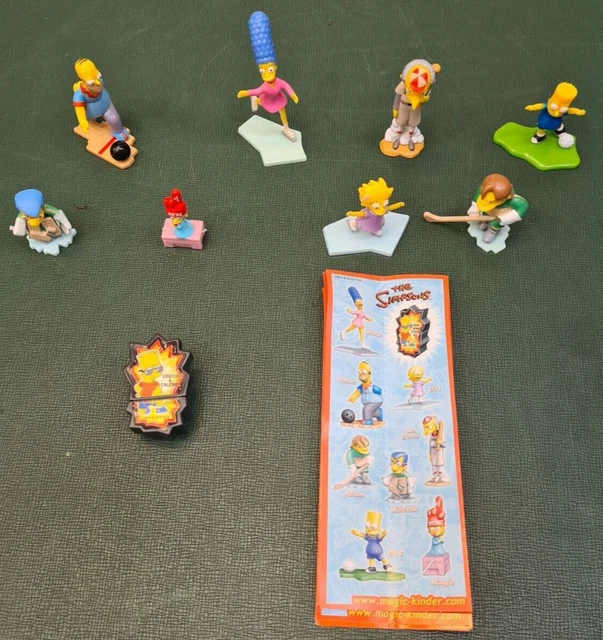 SERIE SORPRESINE FERRERO Magic Kinder The Simpsons 2011 COMPLETA ...