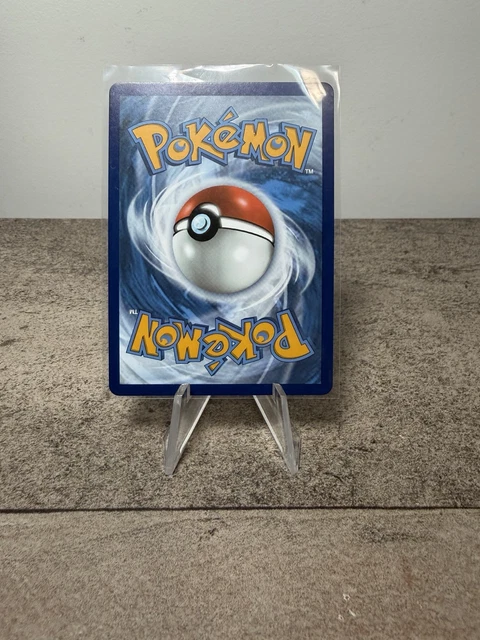 POKÉMON CENTER LADY 185/185 Full Art Vivid Voltage Pokémon TCG English ...