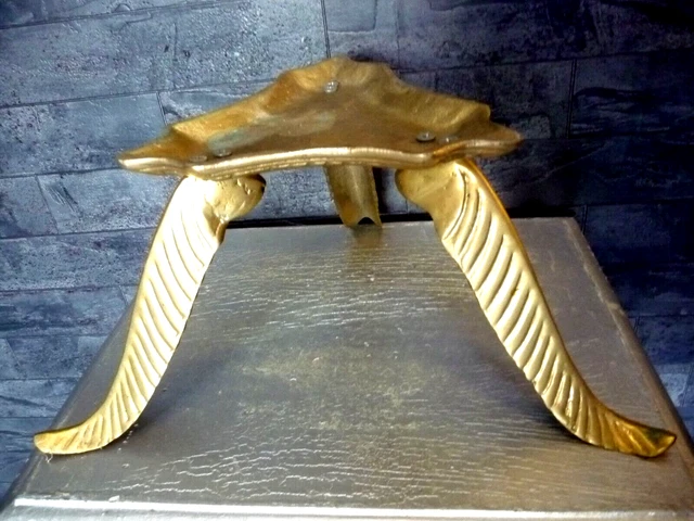 ANCIEN SUPPORT TRIPODE EN BRONZE DORE pour vase, statue, EUR 15,00 ...