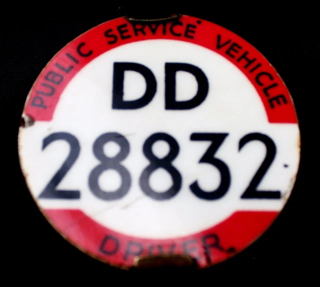 VINTAGE ‘PUBLIC SERVICE Vehicle’ 1950s Bus Driver’s badge DD28832 North ...