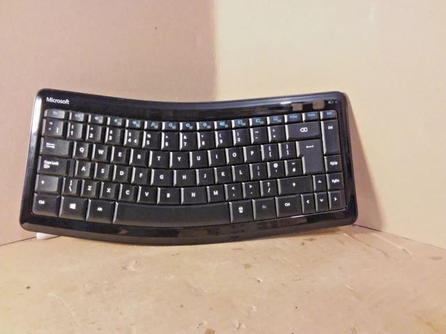 MICROSOFT SCULPT MOBILE Keyboard Layout Italian Keyboard Bluetooth 1390 ...