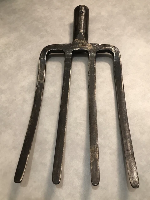 OUTIL ANCIEN FOURCHE A 4 Dents Fer Forgé Objet Ancien Old Tool EUR 25 ...