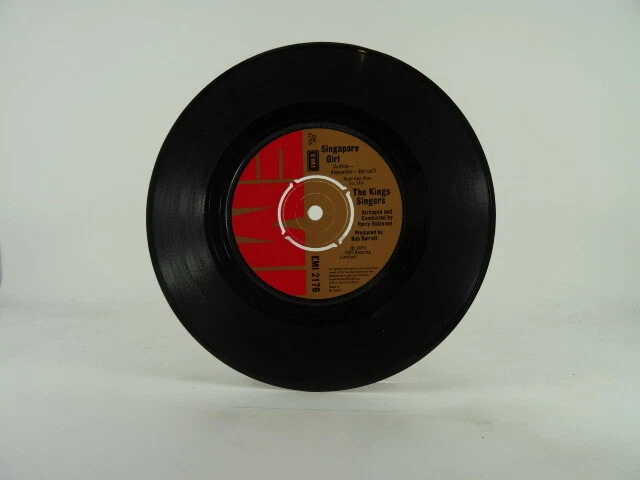 THE KINGS SINGERS SINGAPORE GIRL (47) 2 pistes 7 pouces manche papier ...