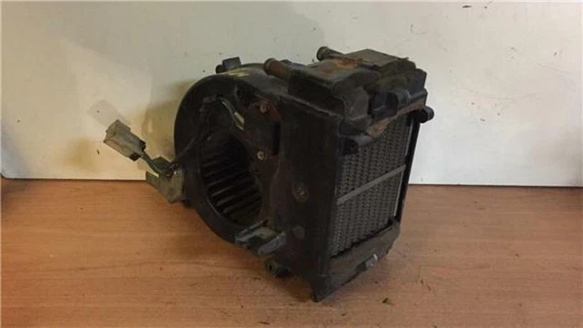 RADIATEUR DE CHAUFFAGE pour NISSAN PATROL GR (Y60) 2.8 SLX CORTO TD ...