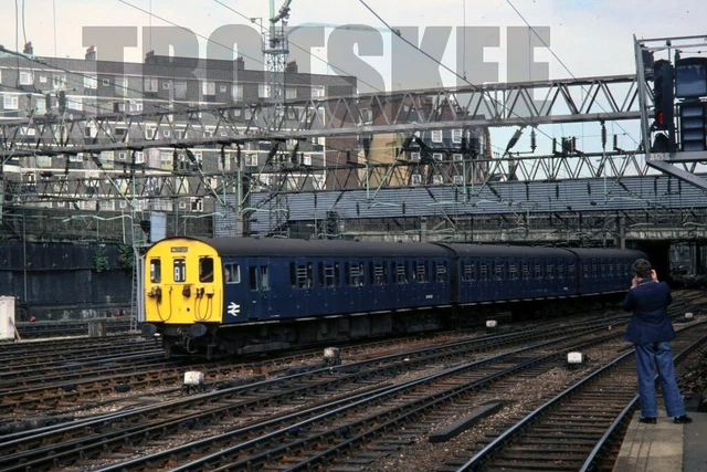 35MM SLIDE BR British Railways Electric EMU Class 501 1981 Original EUR ...