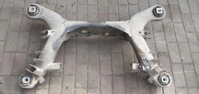 MERCEDES-BENZ E W211 rear subframe 2.20 diesel 75kw 2007 24361406 £121. ...