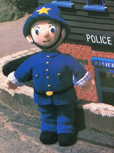 T015 KNITTING PATTERN Pc Plod Childrens Soft Toy £3.31 - PicClick UK