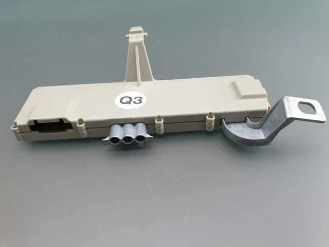 GENUINE MERCEDES BENZ Antenna Amplifier E-Class W210 2108202989 £16.41 ...