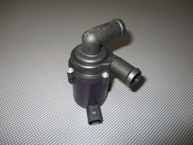 VW T5 MULTIVAN facelift auxiliary water pump parking heater Webasto ...