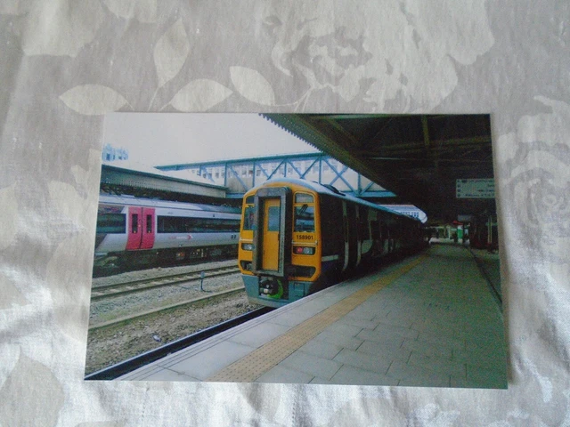 6X4 PHOTO OF Northern Class 158-158901 at Nottingham Railway Station £1 ...