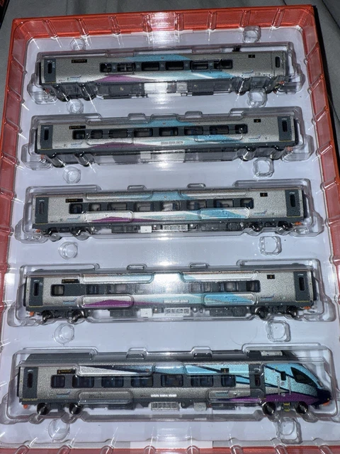 REVOLUTION TRAINS N Gauge 'Trans Pennine Express' Mk5a Coach Pack RT ...