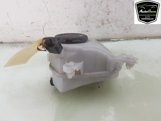 VASE D'EXPANSION EXPANSION TANK Volkswagen 2022 2Q0121407B / 2Q0121407A ...