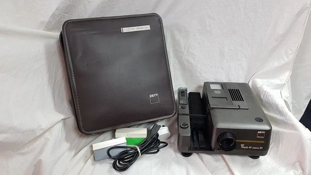 ZETT ROYAL AF Selectiv IR 35mm Slide Projector with Case, Power Cable ...