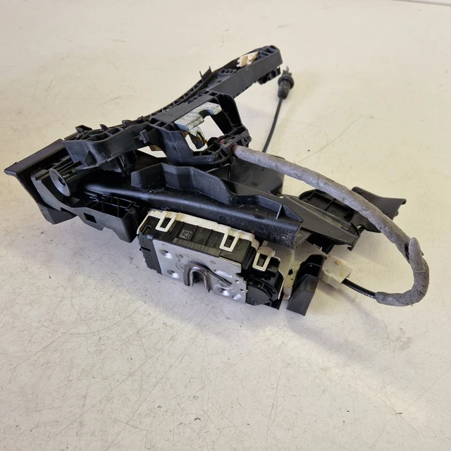 MC11VR MERCEDES BENZ W212 W204 Serrure de Porte Château avant Droit ...