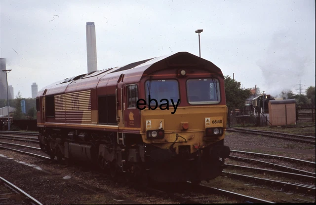 35MM RAILWAY SLIDE- EWS Diesel Electric Loco Class 66. 66140 stabled ...