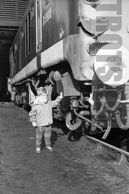 35MM NEGATIVE BR British Railways Diesel Loco Class 53 D0280 Falcon ...