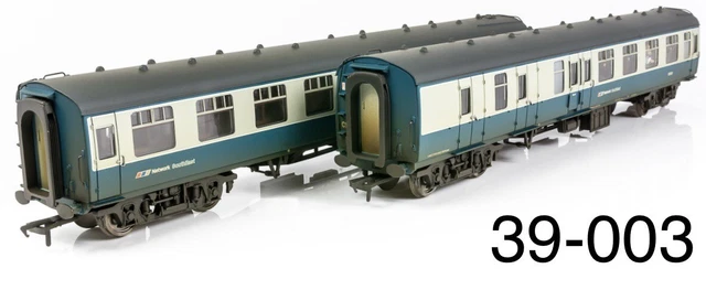 BACHMANN 39-003 2 x BR Mk1 Coaches NSE Branded - Passengers / Weathered ...