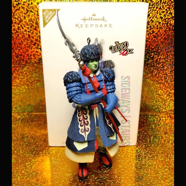 2012 WINKIE GUARD CHRISTMAS ORNAMENT Wizard Of Oz Hallmark Keepsake ...