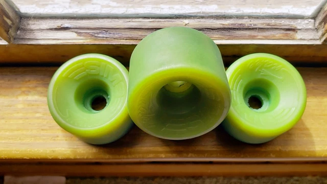 SIMS SNAKES 🐍VINTAGE NOS Skateboard Wheels chartreuse Green $1,083.78 ...