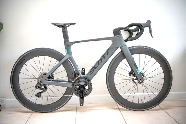 SCOTT FOIL RC Pro Road Bike 2025 in Grey / Never ridden ! stunning ...