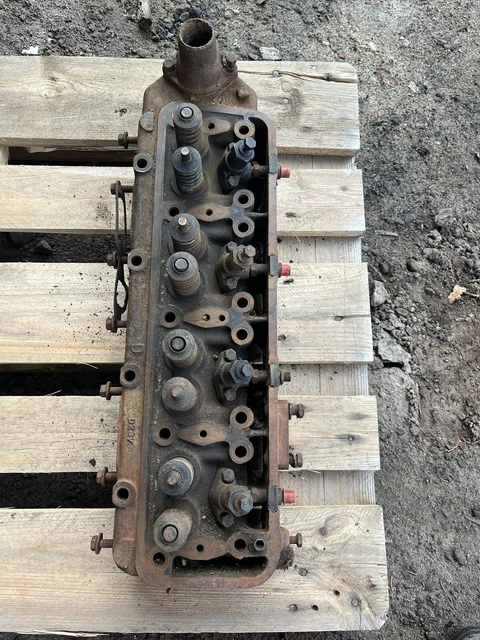 FORDSON MAJOR 4D Engine - Cylinder Head Complete £120.00 - PicClick UK