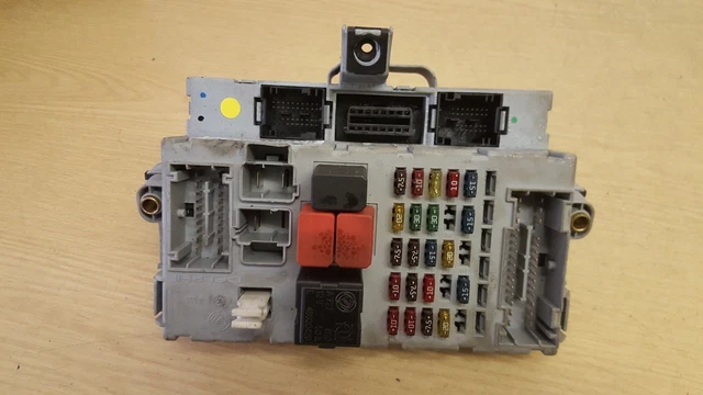 FIAT PUNTO MK2 Bcm Body Control Module Fuse Box 51735170 £12.35 ...