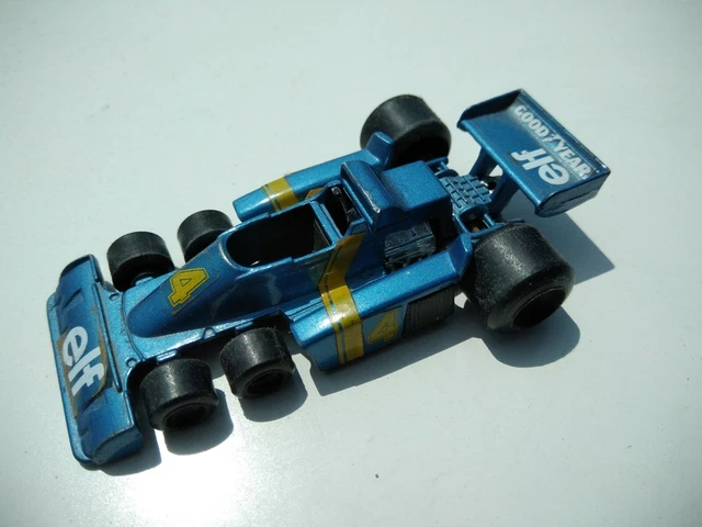 VOITURE DE COURSE F1 Tyrrell ELF 6 roues RJ57 POLISTIL 34/2 sans boite ...