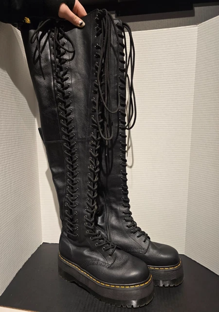 EXCELLENT DR. MARTENS Azreya Max Leather 26-Eye Platform Boots Black US ...