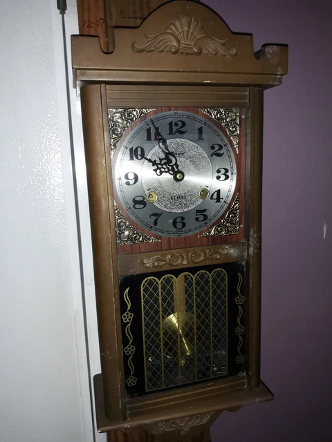 VINTAGE ALARON 31 Day Key Wind Time Strike Mantel Wall Clock C-24 Key ...