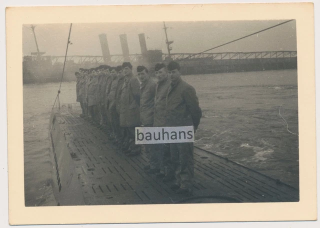 FOTO LORIENT U-BOOT, Crew, Hafen Kriegsmarine (7268a) EUR 29,00 - PicClick DE