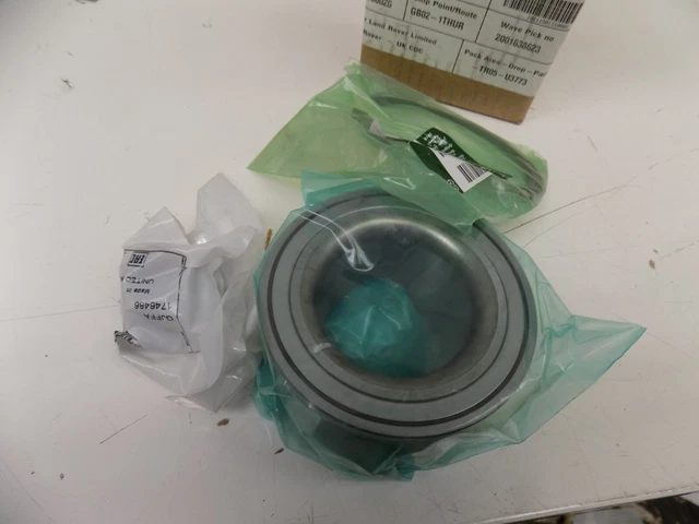 GENUINE RANGE ROVER Sport & Discovery 4 Rear Wheel Bearing & Circlip ...