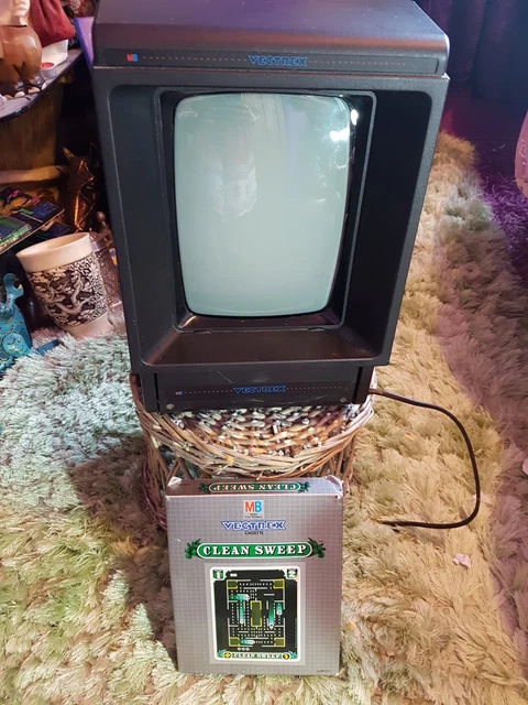VECTREX CONSOLE WITH Game, For Spares And Repairs. Game Works. £62.00 ...