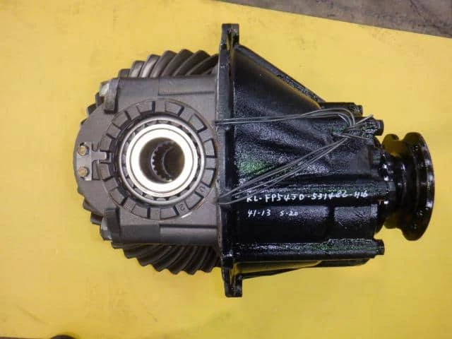 MITSUBISHI FUSO FUSO tractor Rear Rigid Differential Assembly ...