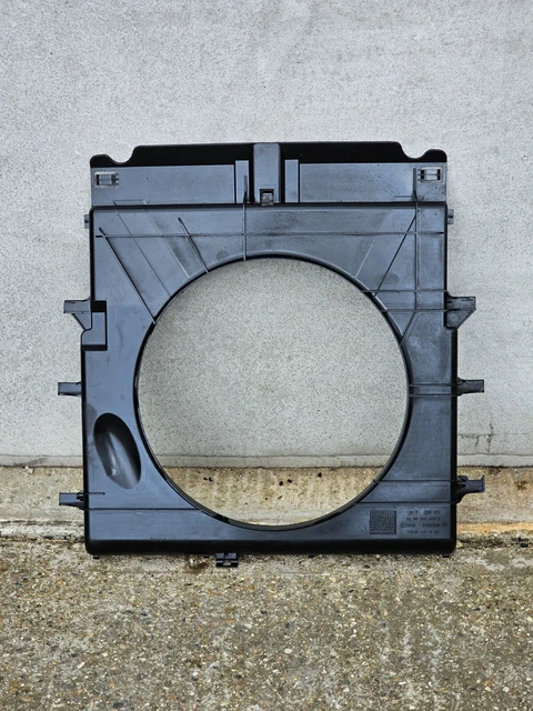 MERCEDES W906 ENGINE Cooling Radiator Fan Shroud Cover Panel ...