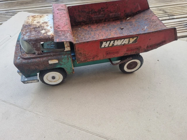 TRIANG HIGHWAY TIPPER LORRY Parts / Restoration Vintage Hi Way £6.91 ...