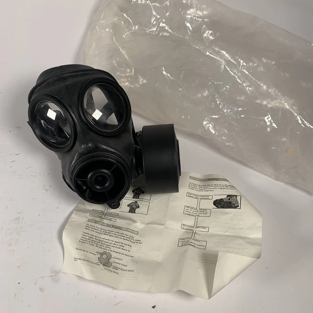 BRITISH ARMY AVON S10 Respirator Gas Mask Size 2 1989 - I19 £62.00 ...