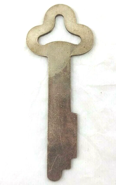 VINTAGE BLANK KEY Flat Uncut Triangular Bow Appx. 2.25" Industrial ...