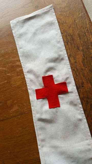 ARMY WW1 WW2 red cross nurse medic original brassard badge EUR 17,53 ...