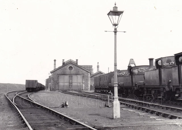 1 BLACK & WHITE 7x5 BR STEAM RAILWAY PRINT PHOTOGRAPH.1960`s £1.10 ...